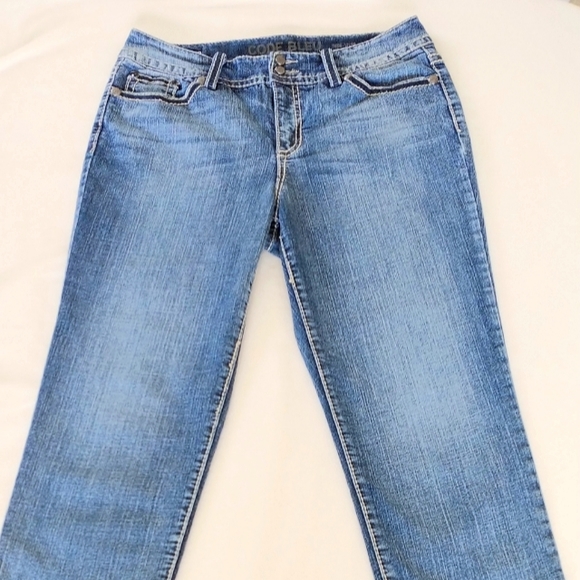 Code Bleu | Jeans | Jeans Code Bleu Annette Cropped Blue Jeans | Poshmark